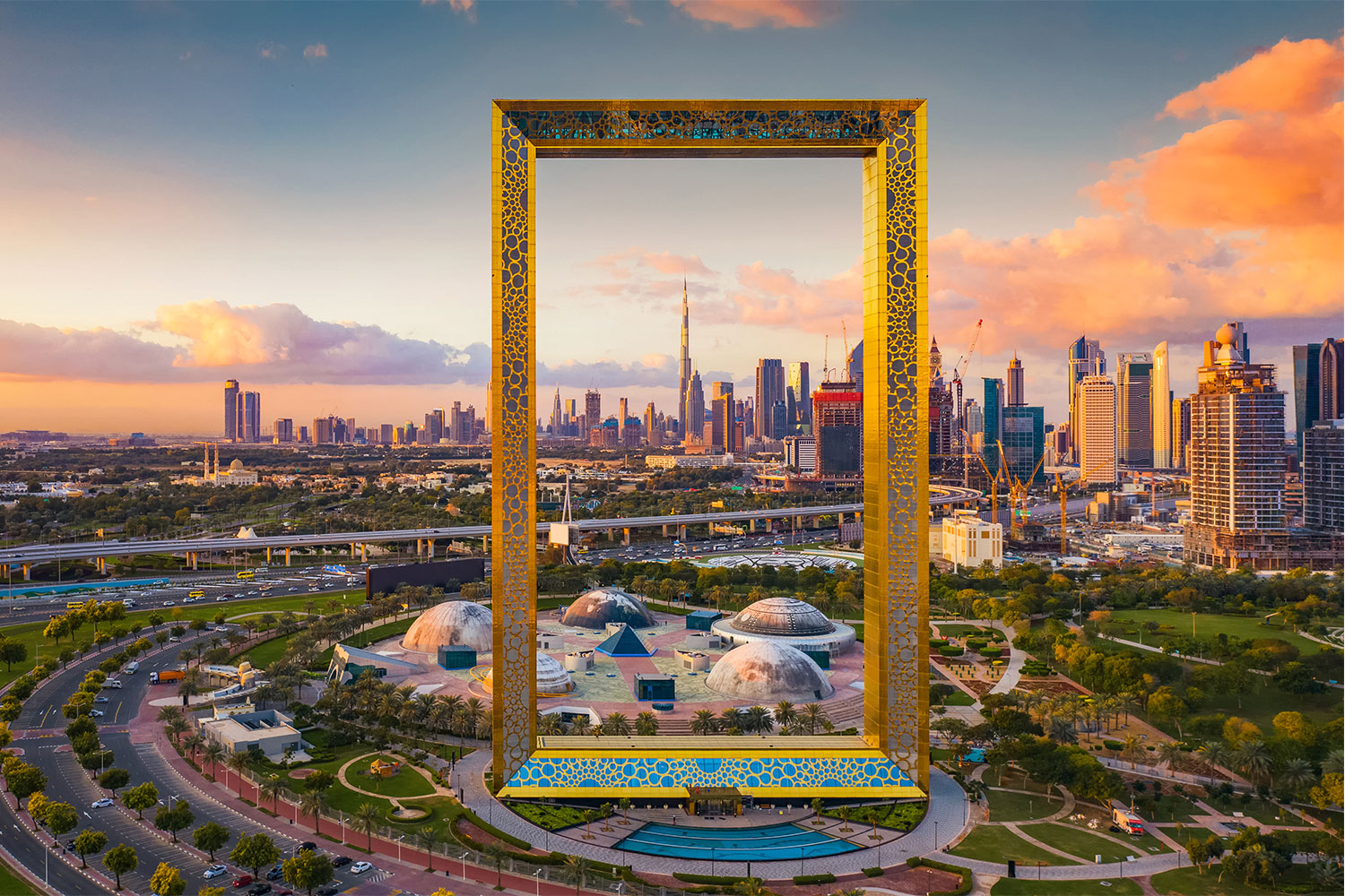 Dubai Frame - 150-metrowa ramka na zdjęcia w Dubaju